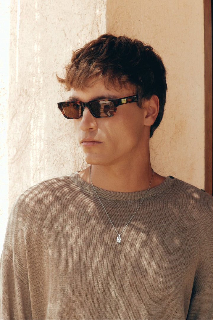 SUN - 001 - CAREY – CAINTÈ
